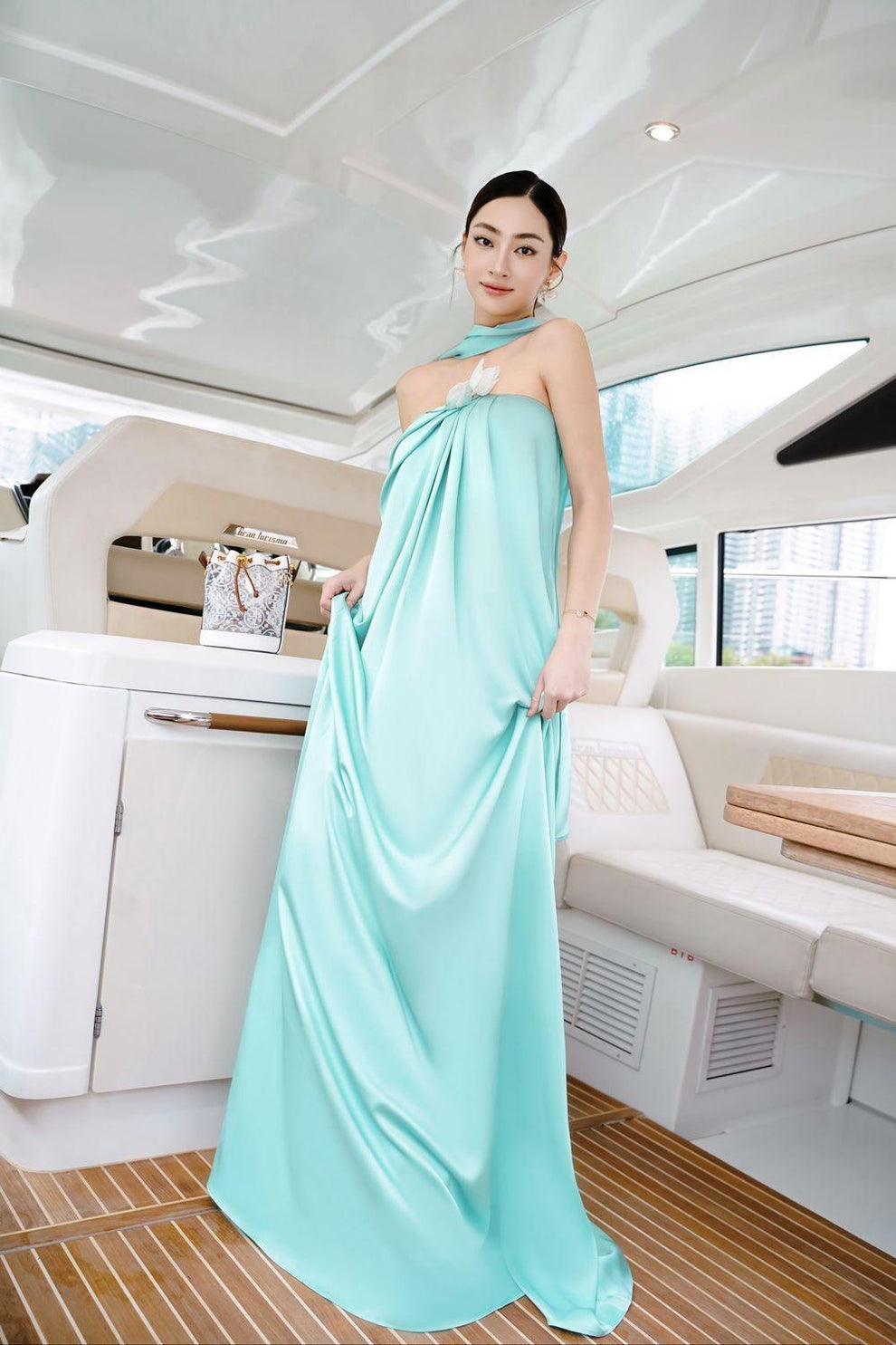 Women's Rayan Strapless Pleated Chest Silk Maxi Dress S/M/L Light Mint ...