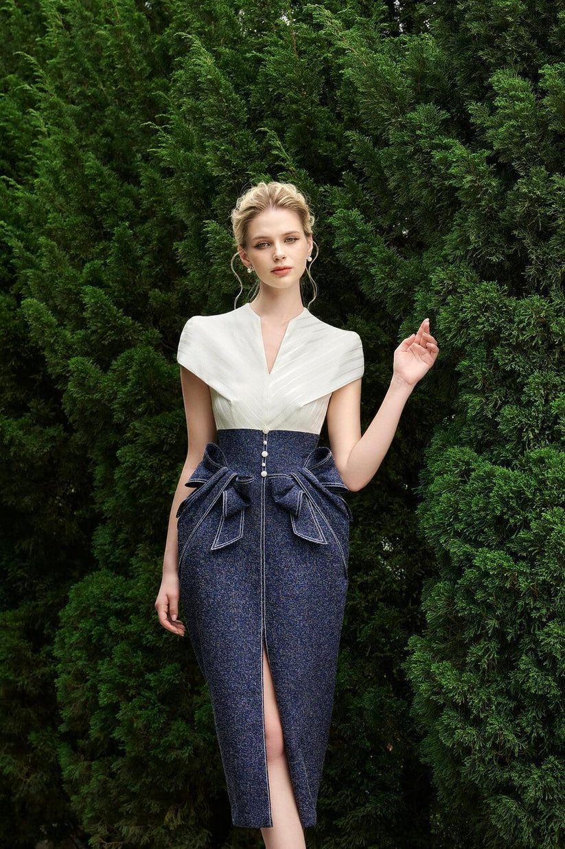 Women's Bowy Pencil Short Sleeved Brocade Midi Dress S/M/L Navy MEAN BLVD