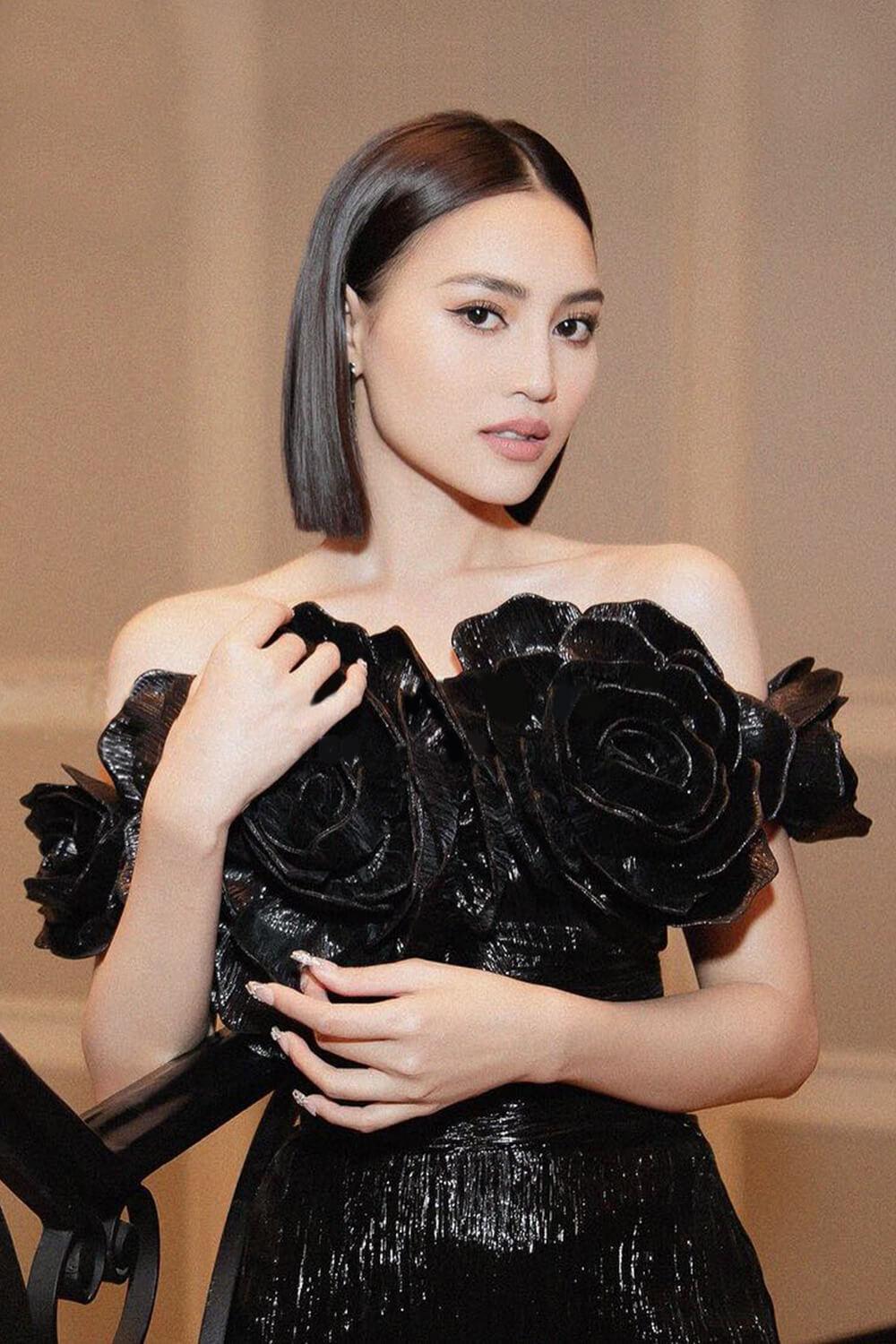 Dana Strapless Flower Applique Taffeta Extra Long Length Dress | MEAN BLVD