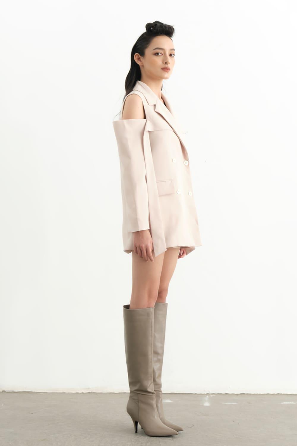 Women's Ella Loose Open Shoulder Cotton Blazer S/M/L Milky Beige MEAN BLVD