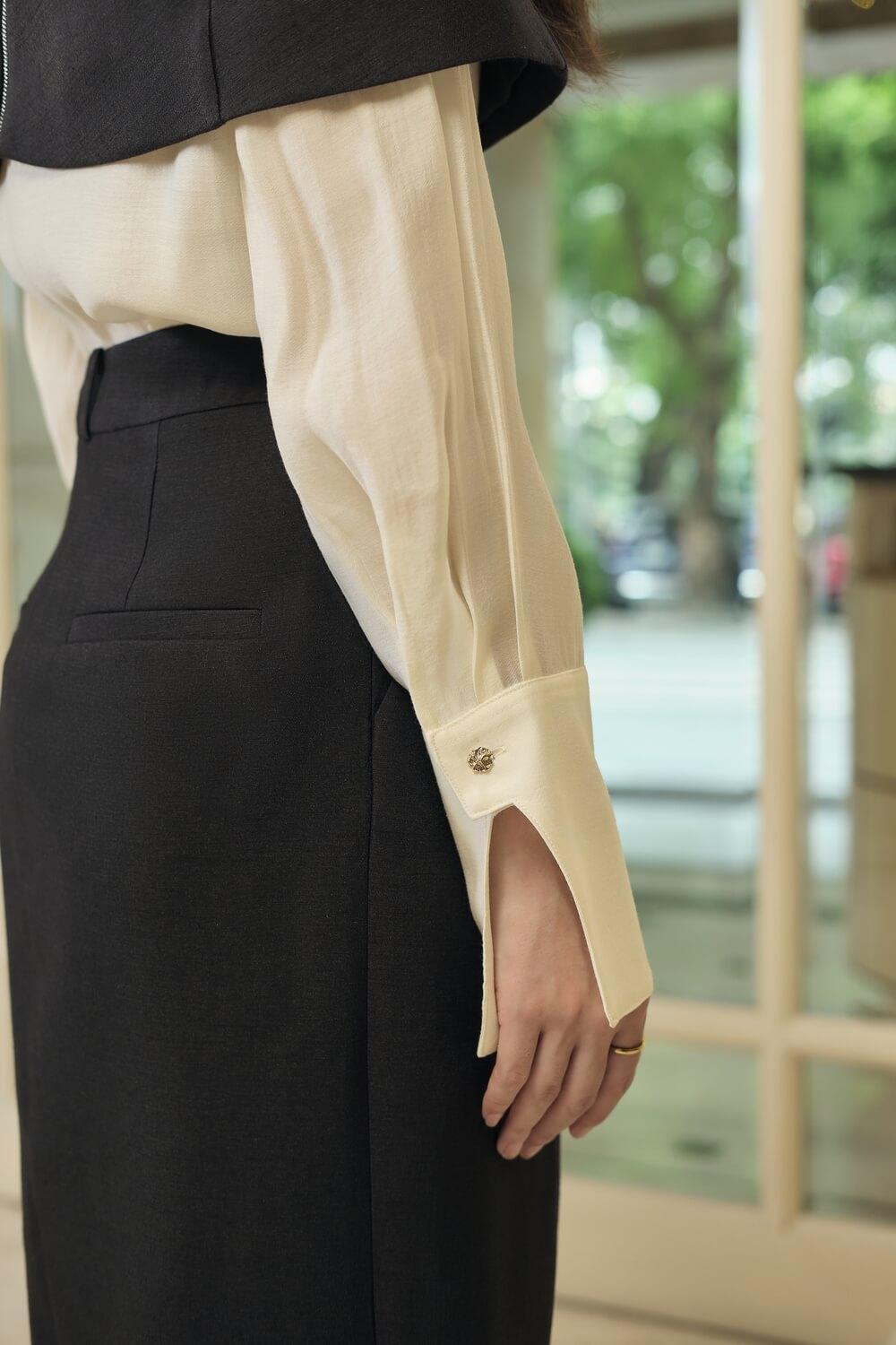 Women's Kress Straight Collared Neck Silk Shirt S/M/L Beige/Nuggets ...